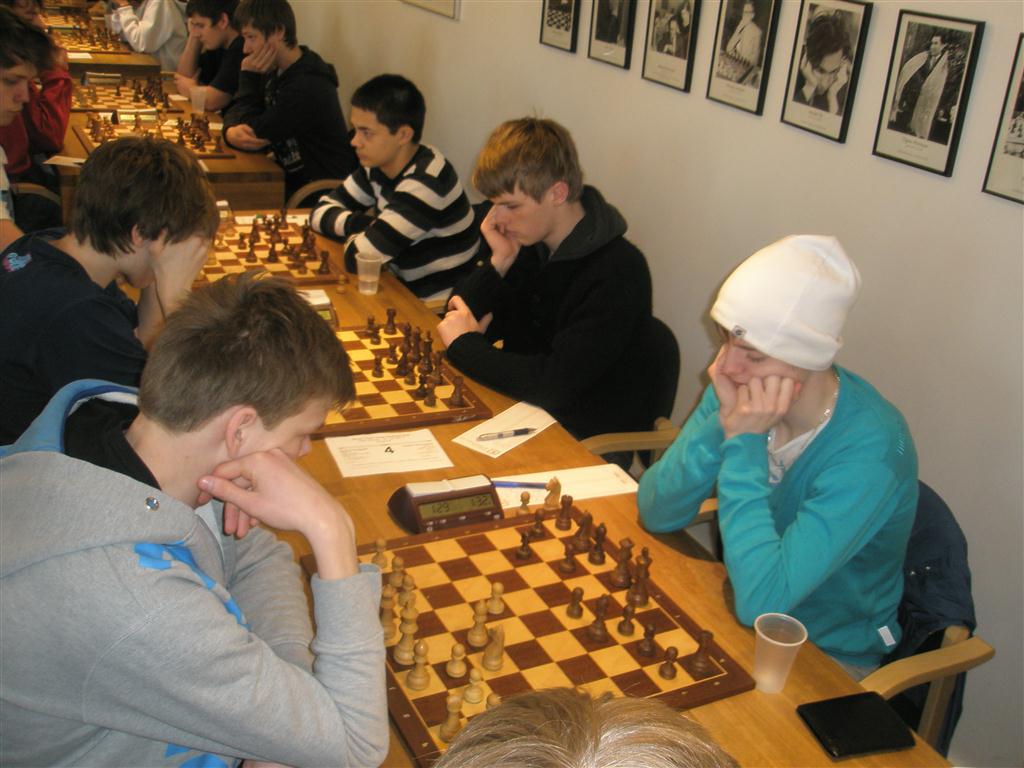 NM 2011 – 4. umfar: 1½ stig - Talvsamband Føroya