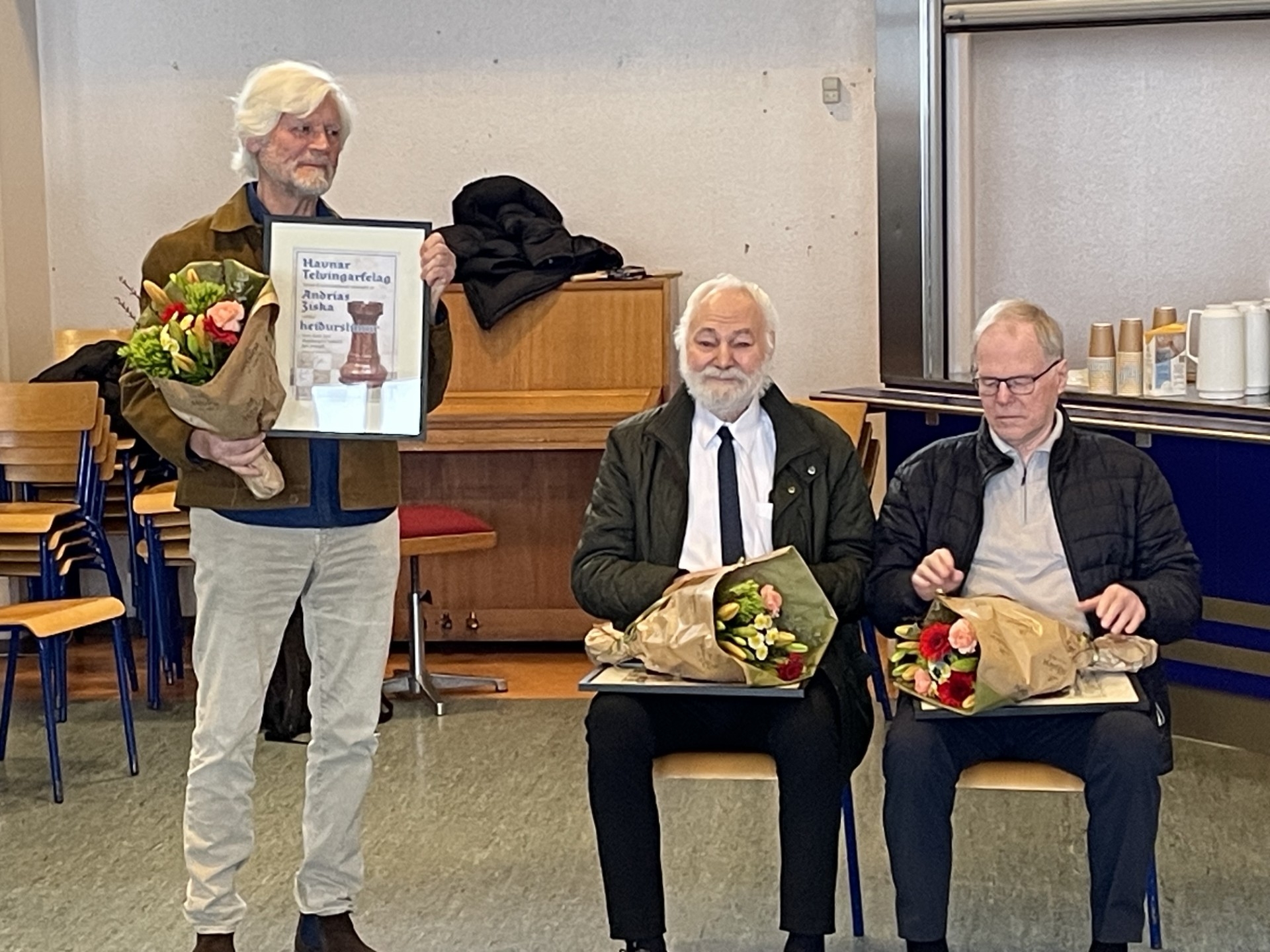 Talvslóðarar heiðraðir - Talvsamband Føroya